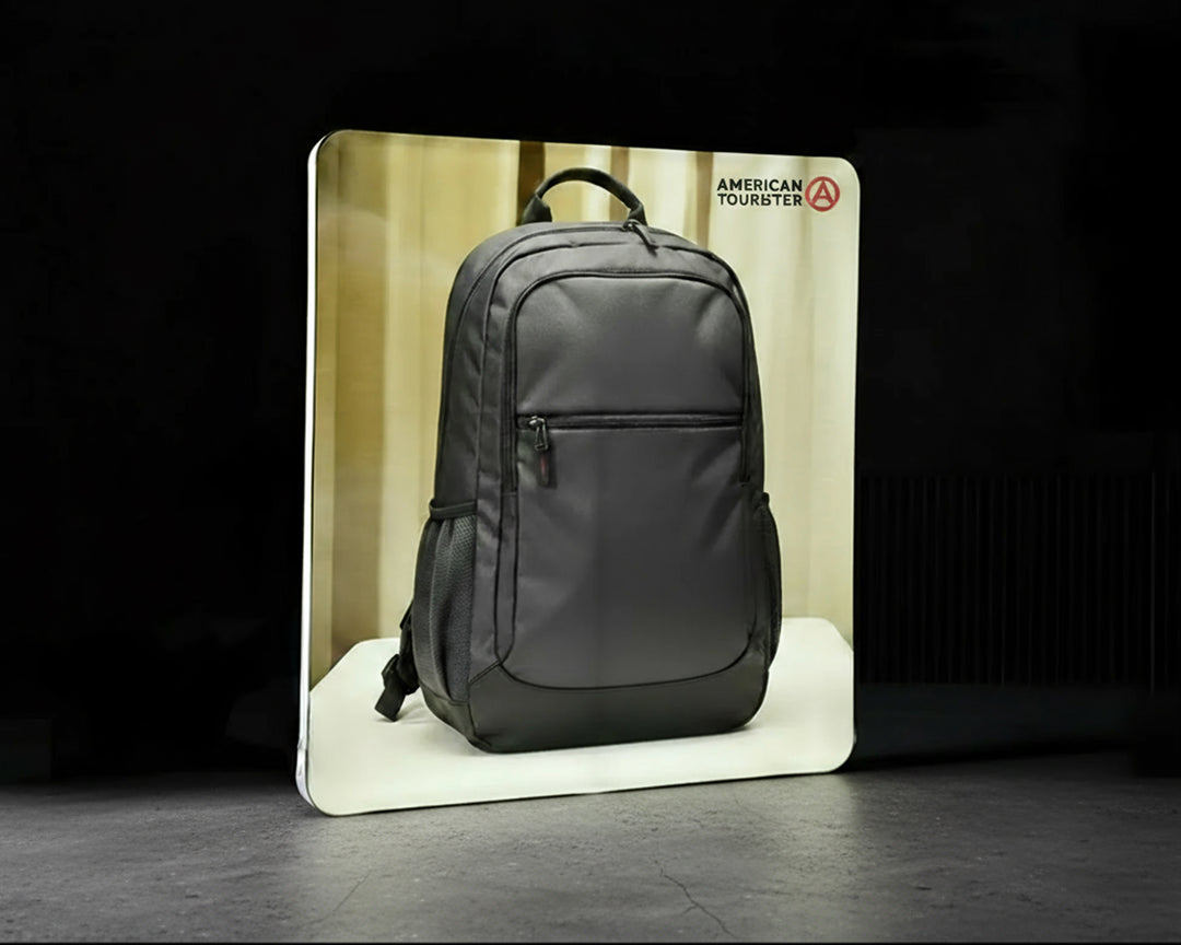 Curved Corner Lightbox Stand | 2m x 2.25m – Lightbox Displays